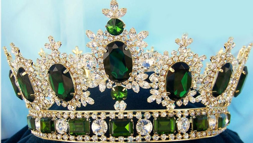 Lights… Camera… Glamour! – Miss Pakistan – Tweetistan